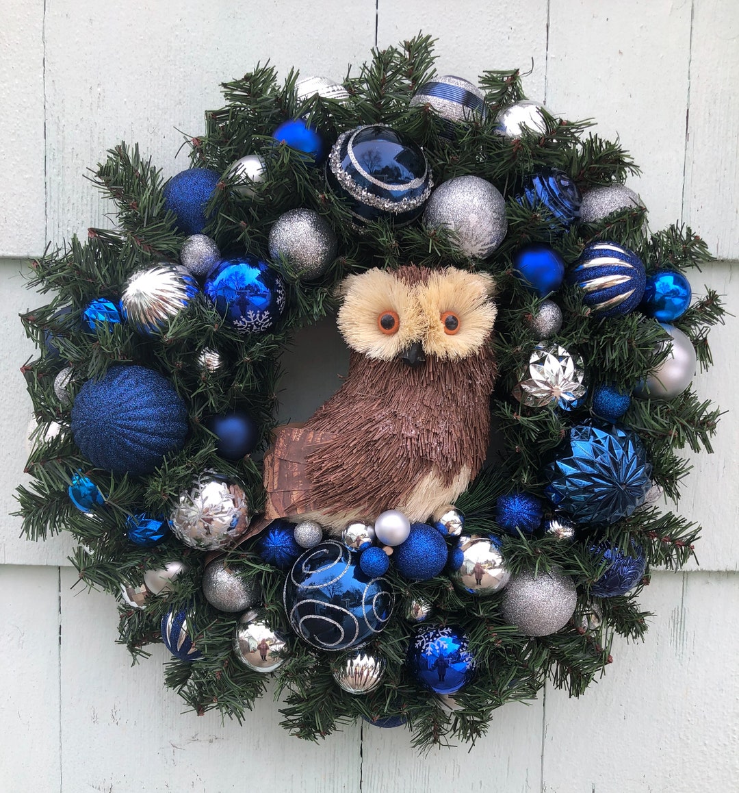 Sisal Owl Christmas Wreath: Navy Blue & Silver Ornaments - Etsy