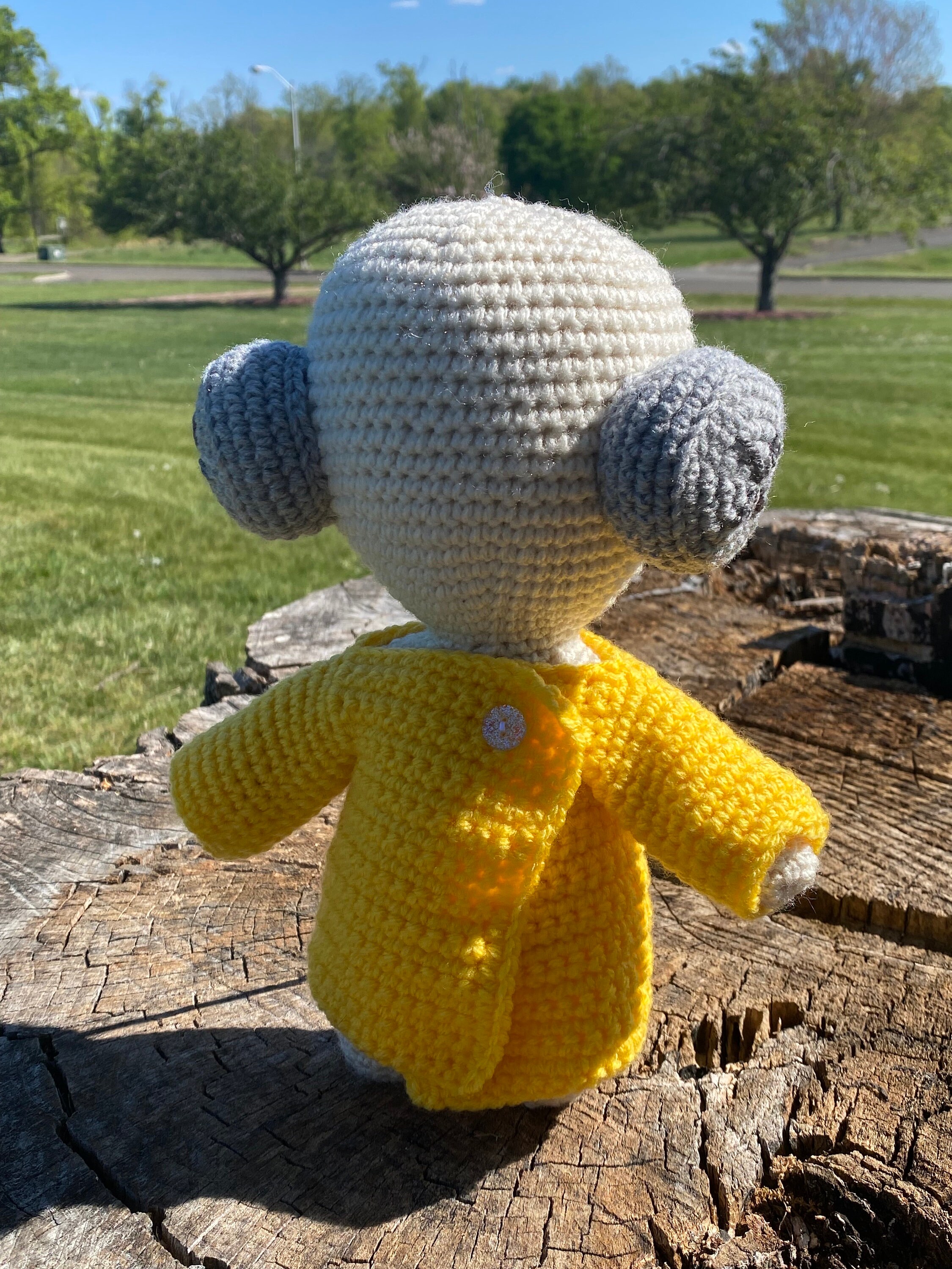 White Robot Friend, Inspired by Sliver of Straw From Rain World - Etsy