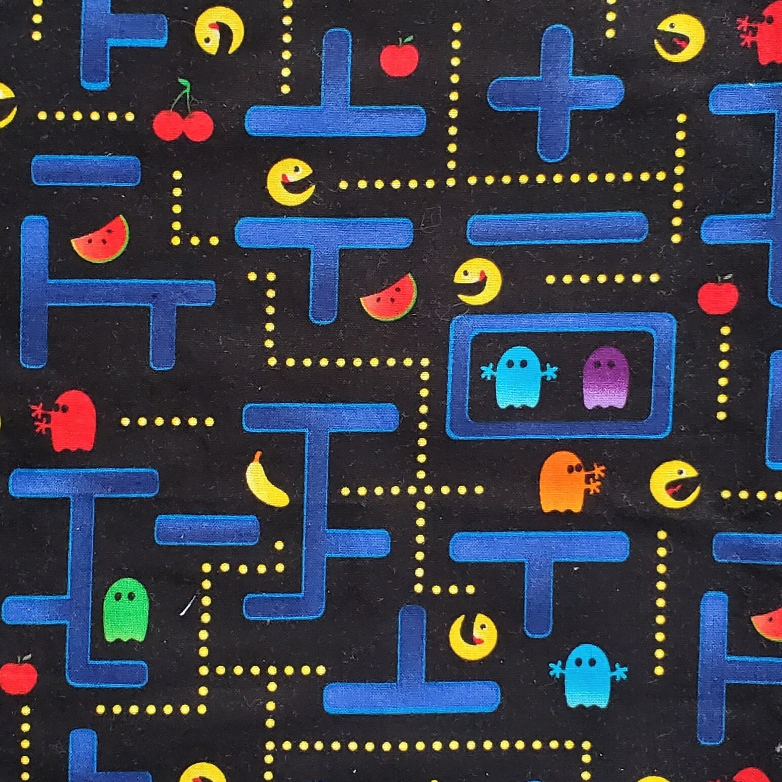 Fabrics Pac Man Retro Video Arcade Blinky Inky Pinky Clyde Fat Quarters ...