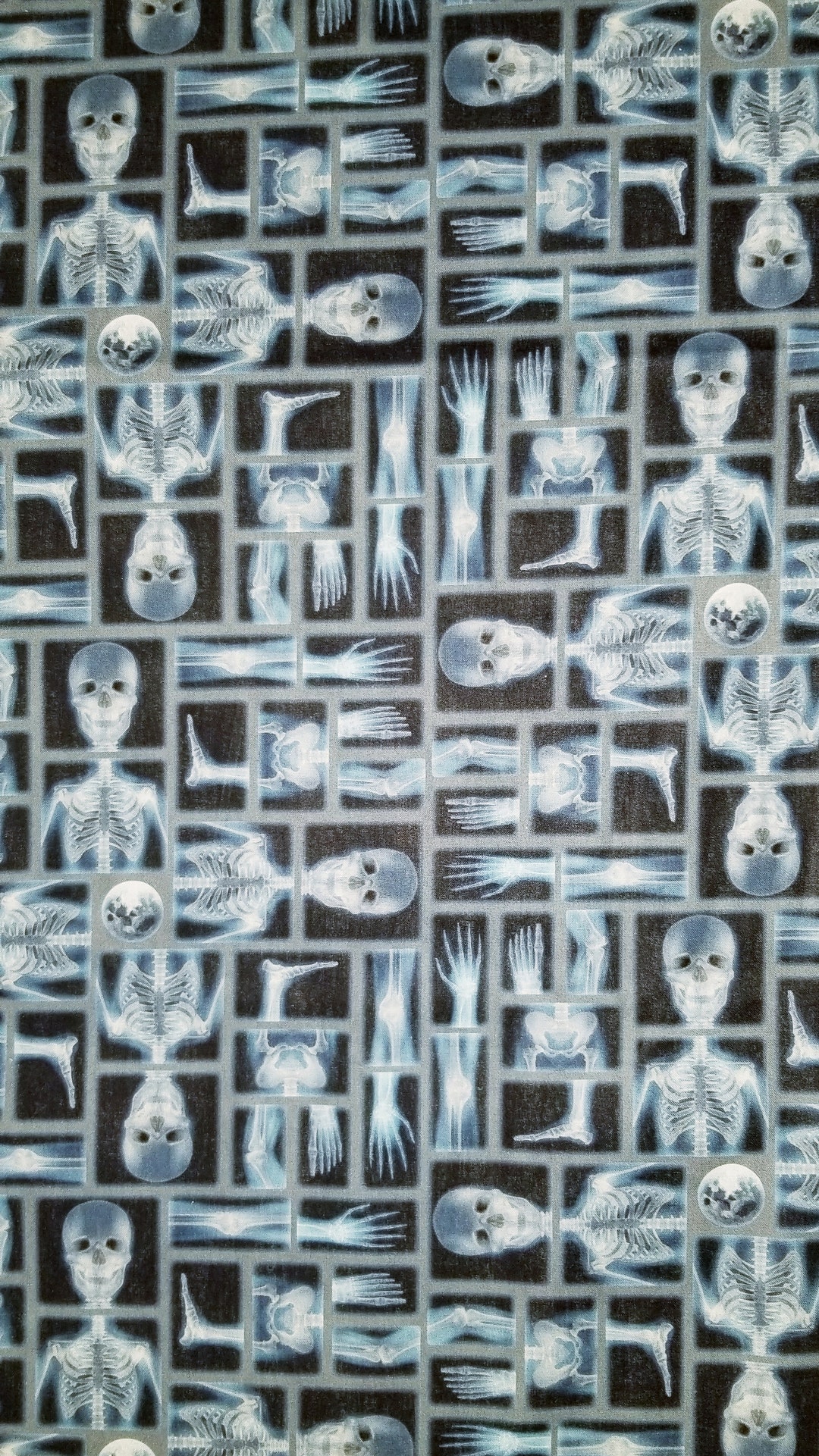 Scrub TOPS Skeletons X-ray Bones Skulls Imaging Scrub Tops for Men ...