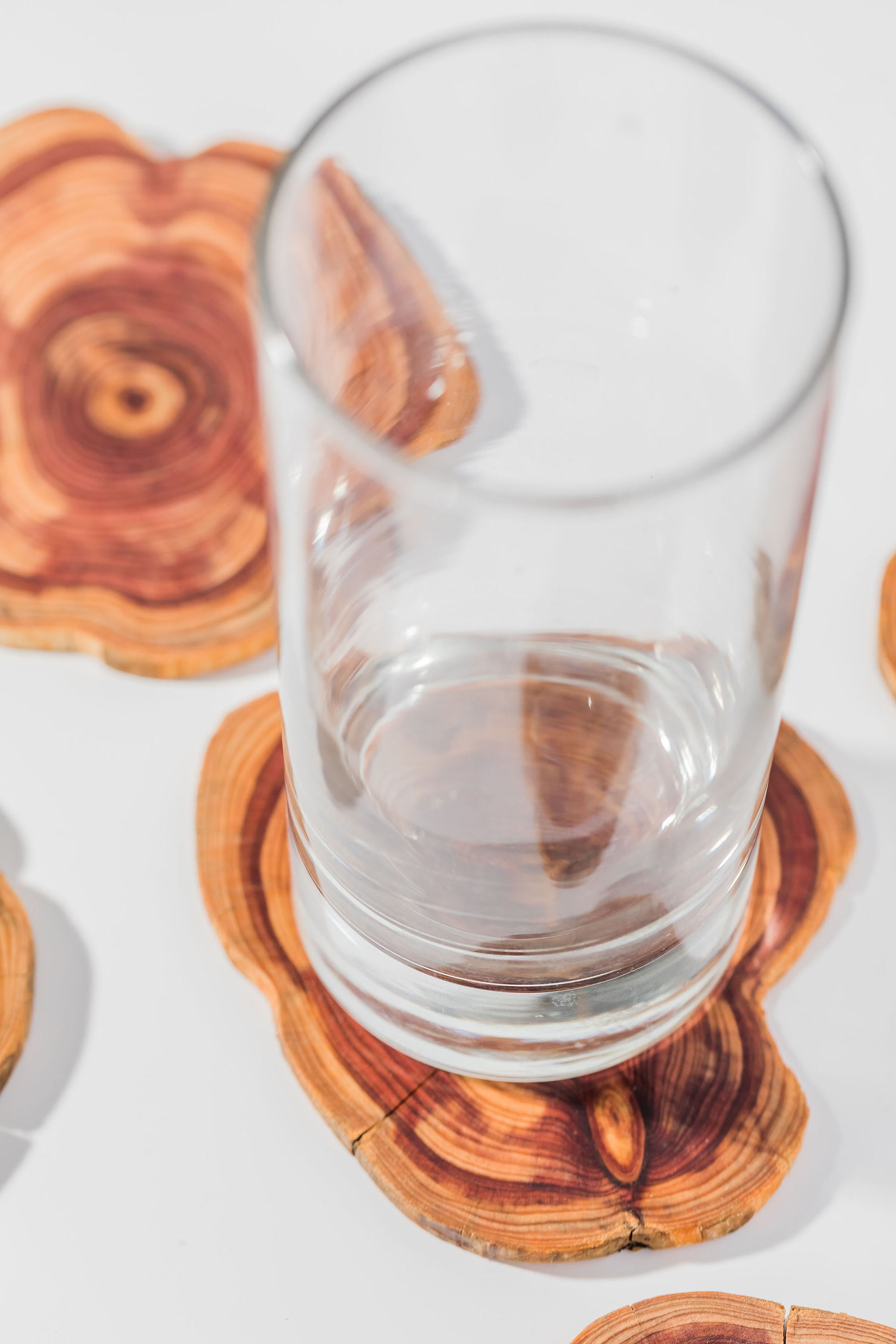 Red Cedar Wood Slice Coasters Rustic Tree Slice Wooden Coasters Custom ...