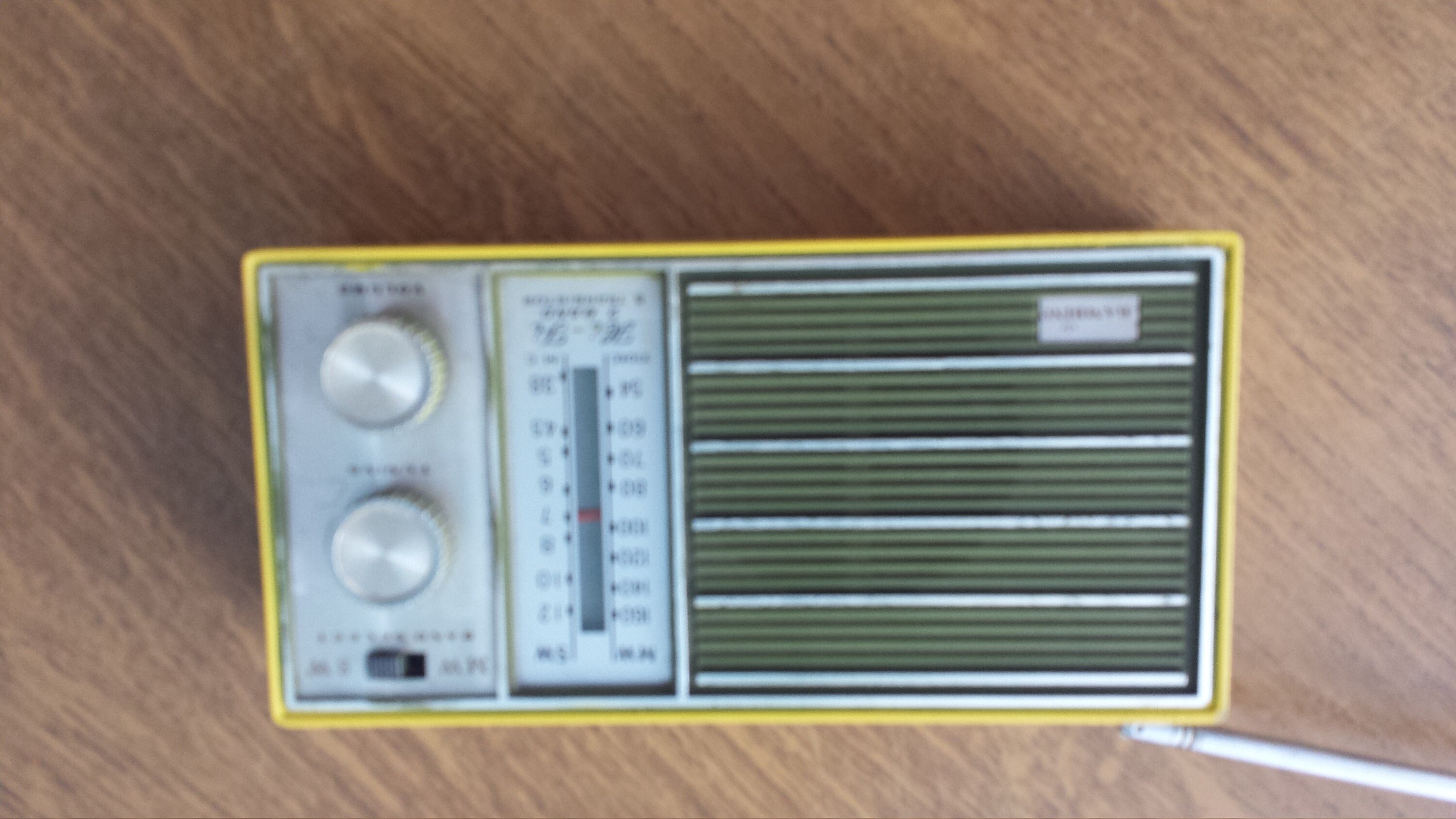 Vintage Rectangular Radio, With Yellow Colors, Vintage Radio, With 02 ...