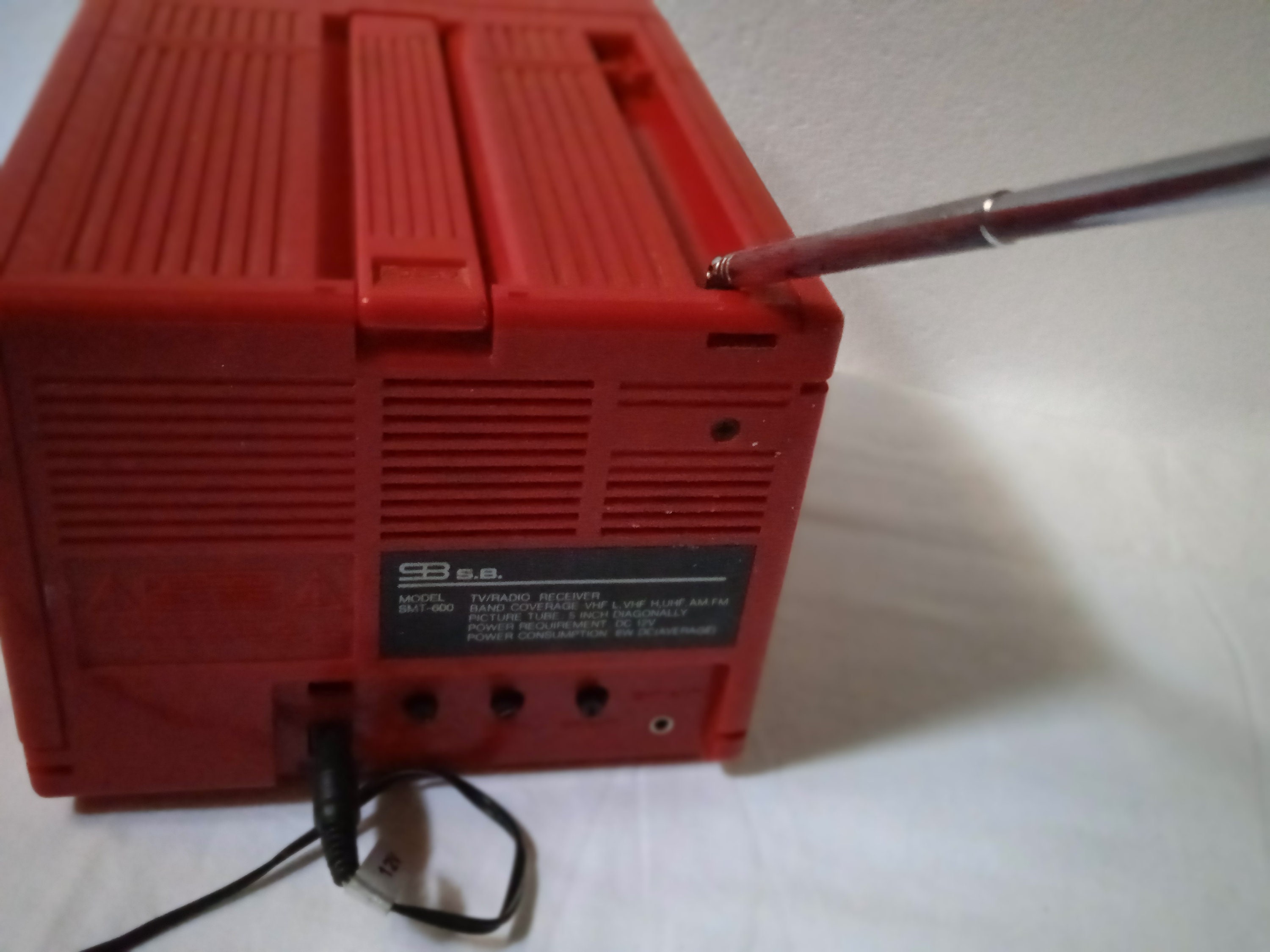 Mini TV, Radio and Television, Vintage Red Color With Two AM/FM Bands ...