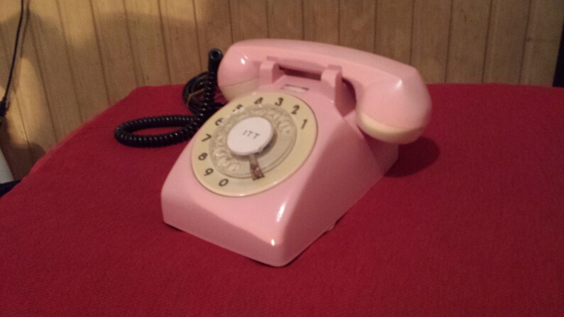 Works Vintage Pink Phone, Manual Dial Phone, Pink, Desk Phone ...