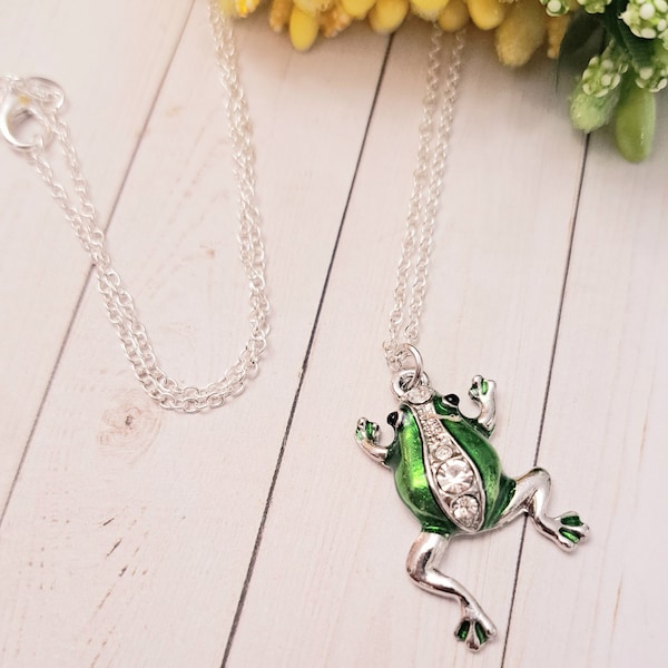 Tree Frog Pendant - Etsy