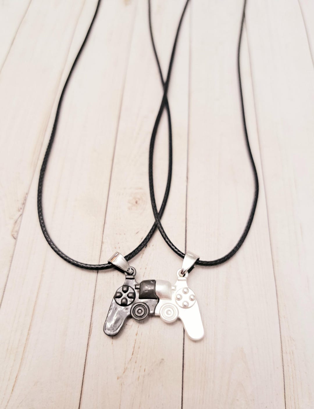 Personalized Magnetic Video Game Necklace for Best Friends, Game ...