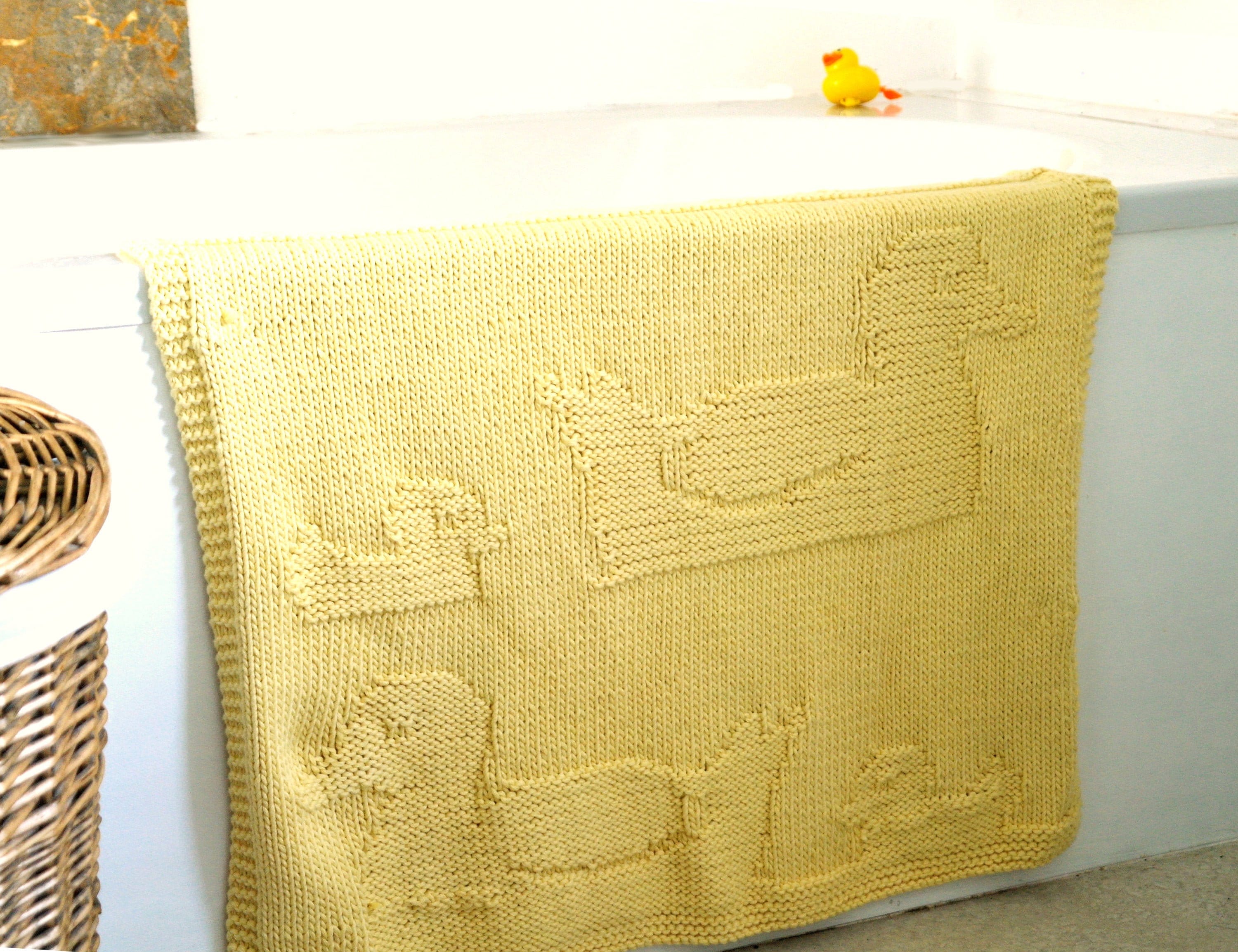 Easy baby blanket duck knitting pattern / Duck & duckling baby | Etsy