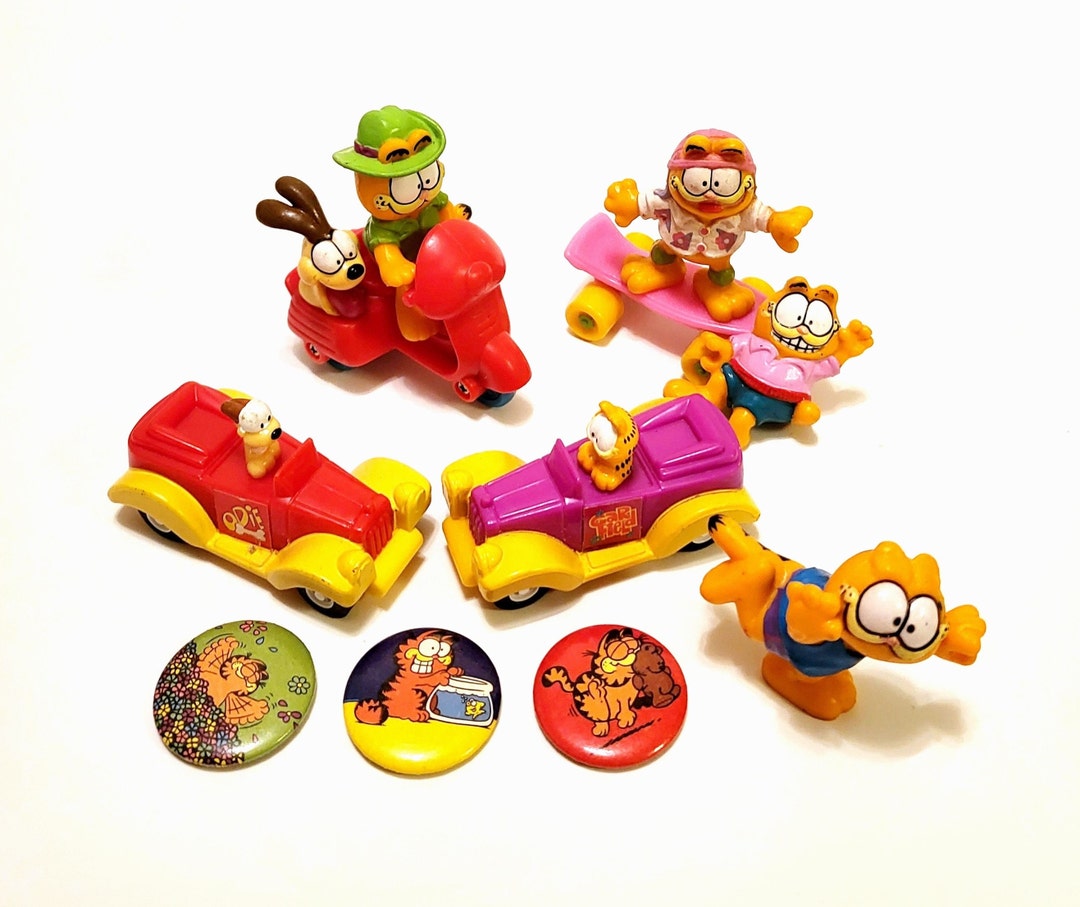 Vintage Garfield Mcdonalds Toys and Garfield Buttons 9pc - Etsy