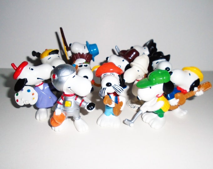 Vintage Snoopy Figures PVC Snoopy Cowboy Indian Banjo Player - Etsy
