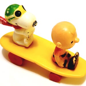 70s Snoopy Skateboard Toys Vintage Peanuts 2pc - Etsy