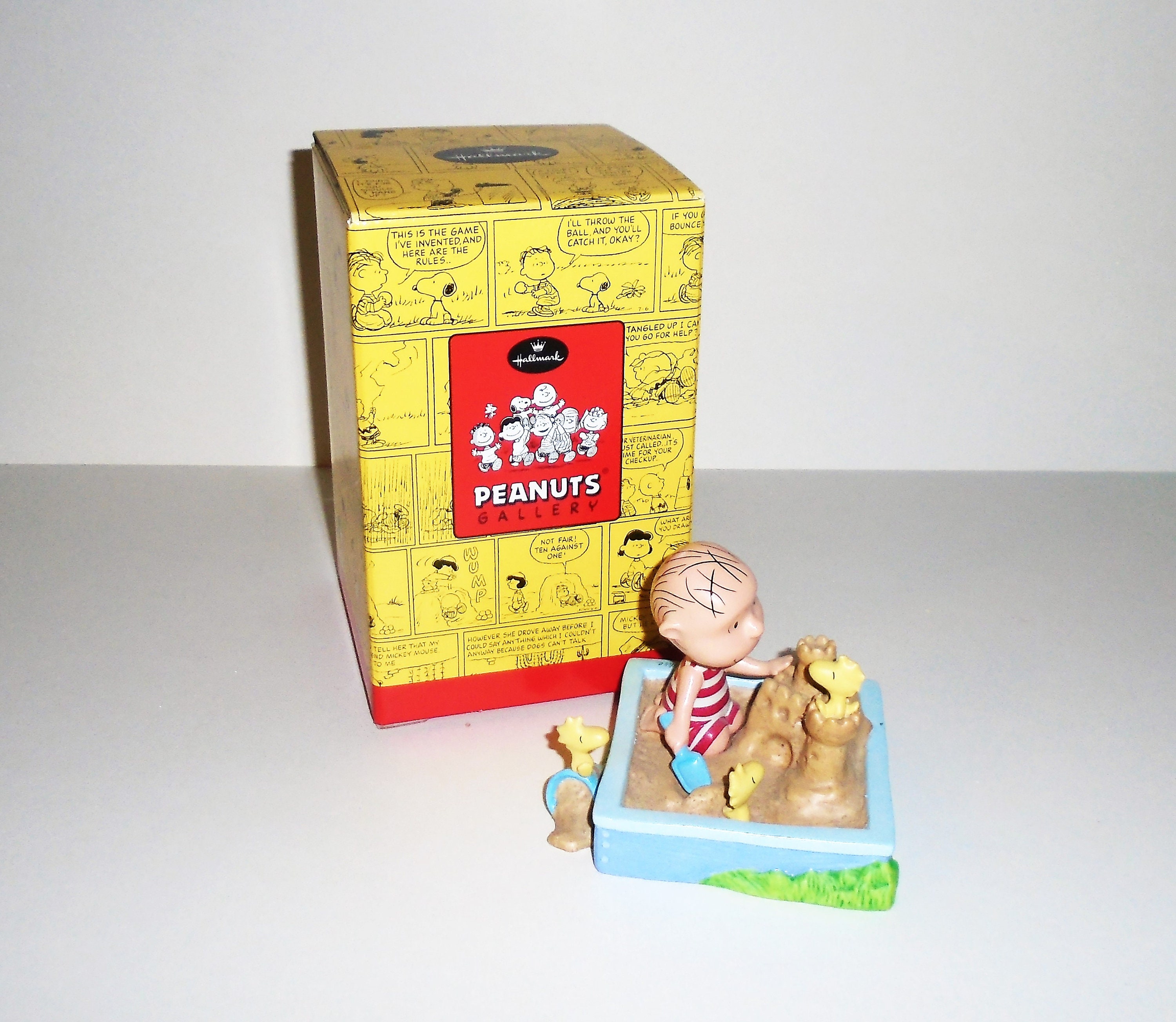 2000 Linus Figurine Peanuts Gallery King of the Sandbox - Etsy