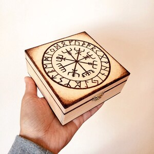 Vegvísir Viking Compass Wooden Box, Pyrography - Etsy