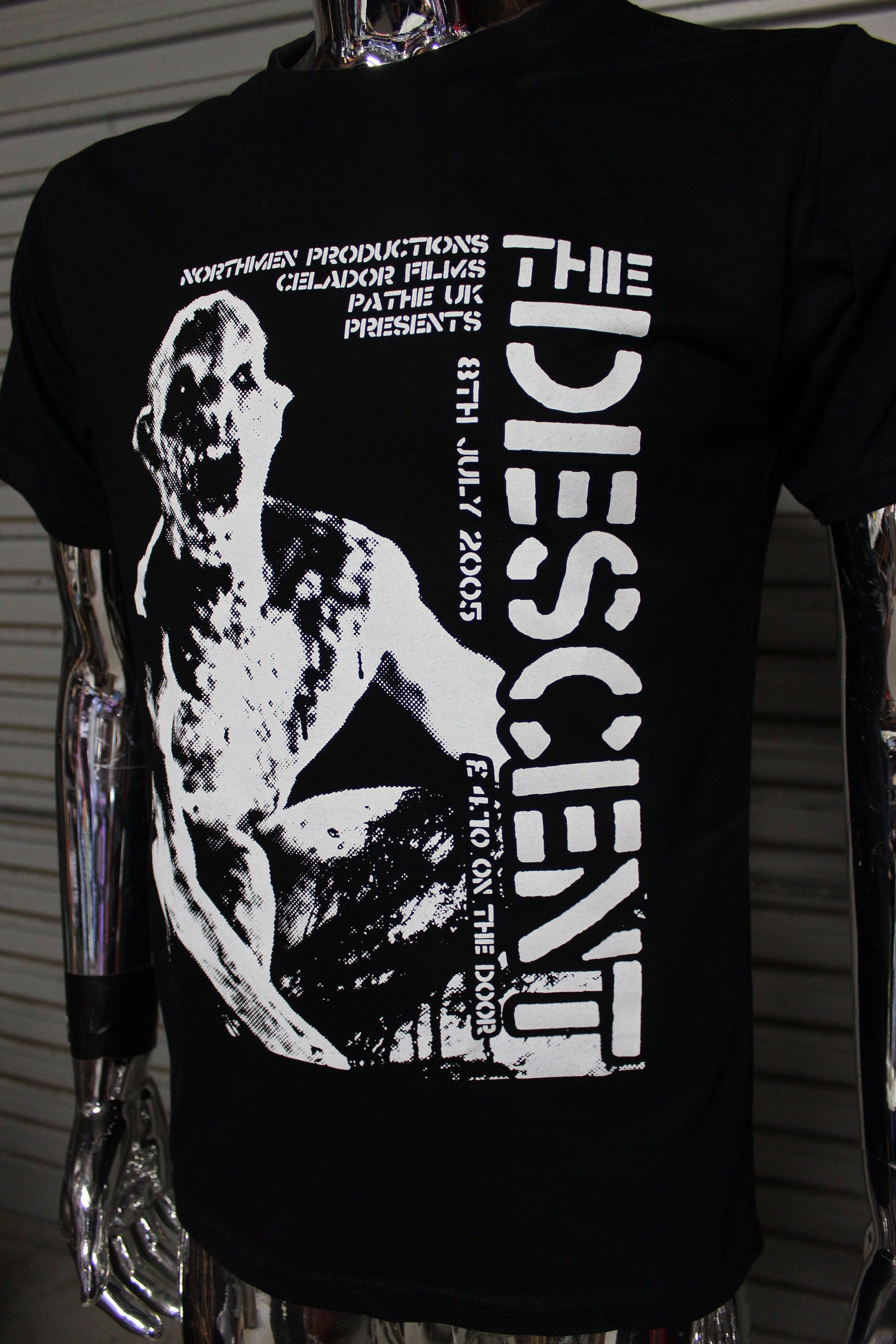 The Descent DIY Punk Flyer T-shirt - Etsy