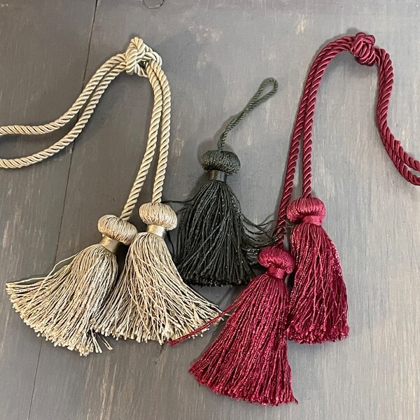 French Key Tassel - Etsy