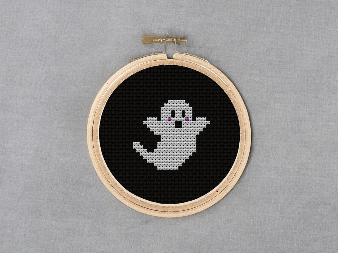 Little Ghost Cross Stitch Pattern, Funny Halloween Decor, Small Spooky ...