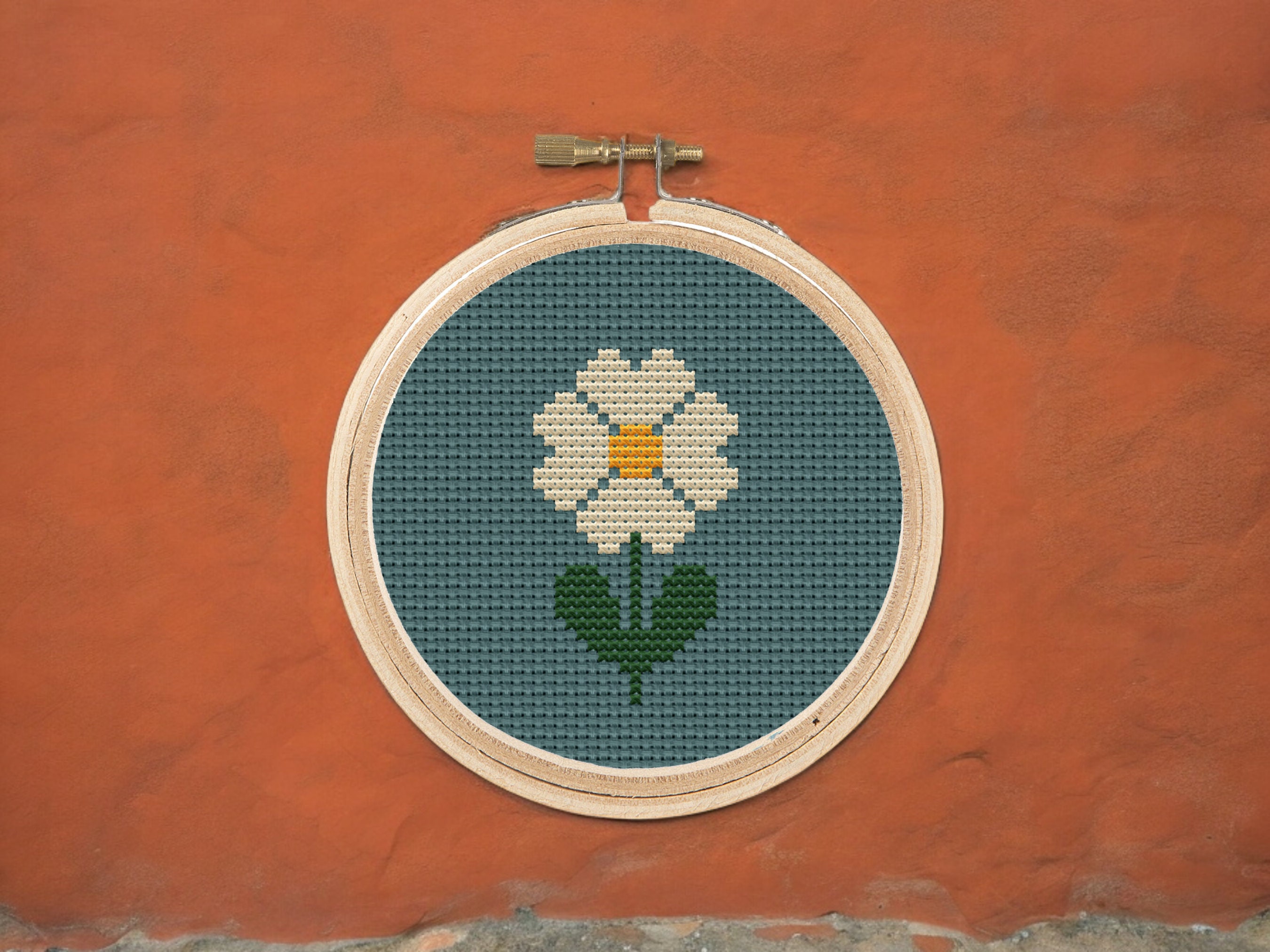 Counted Cross Stitch Daisy Pattern, Easy to Stitch, Perfect for ...
