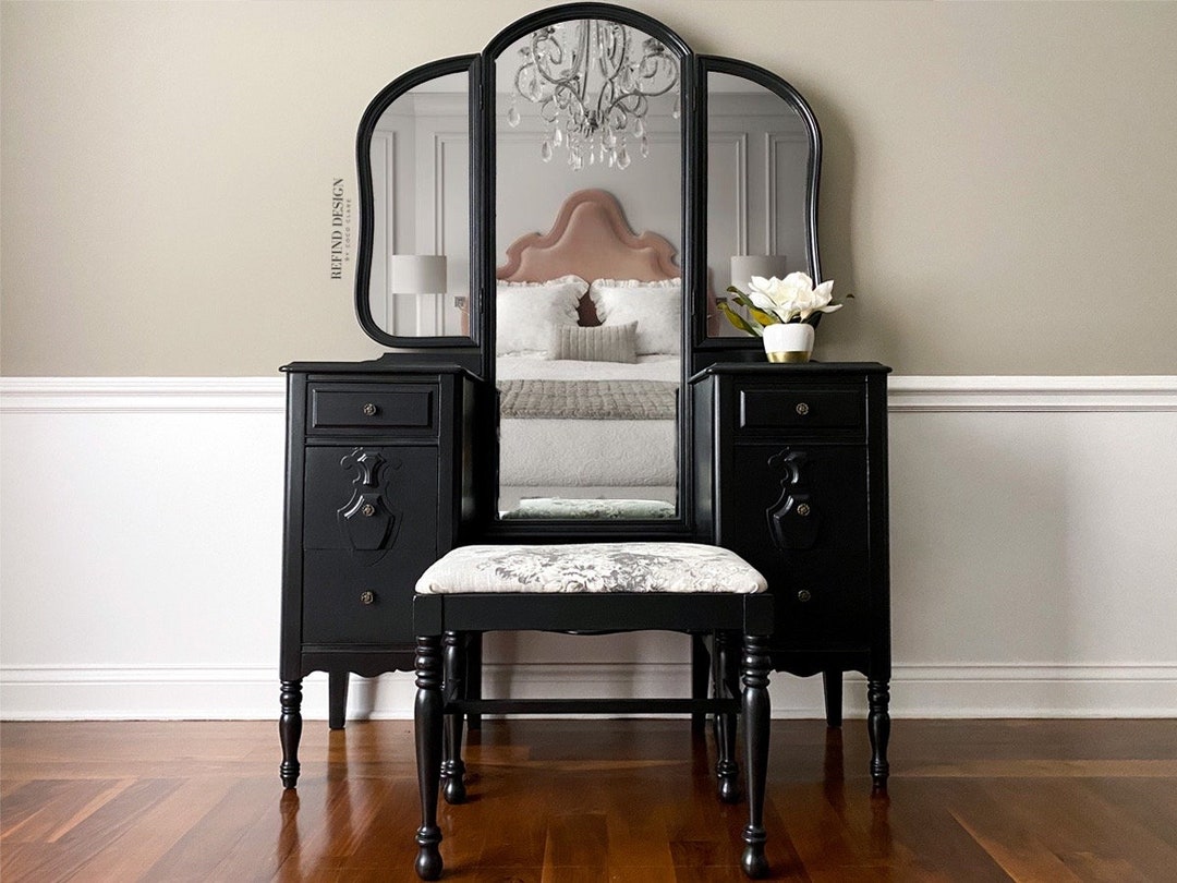 SOLD! 1920’s Antique Vanity With Mirror and Stool, Dressing Table - Etsy