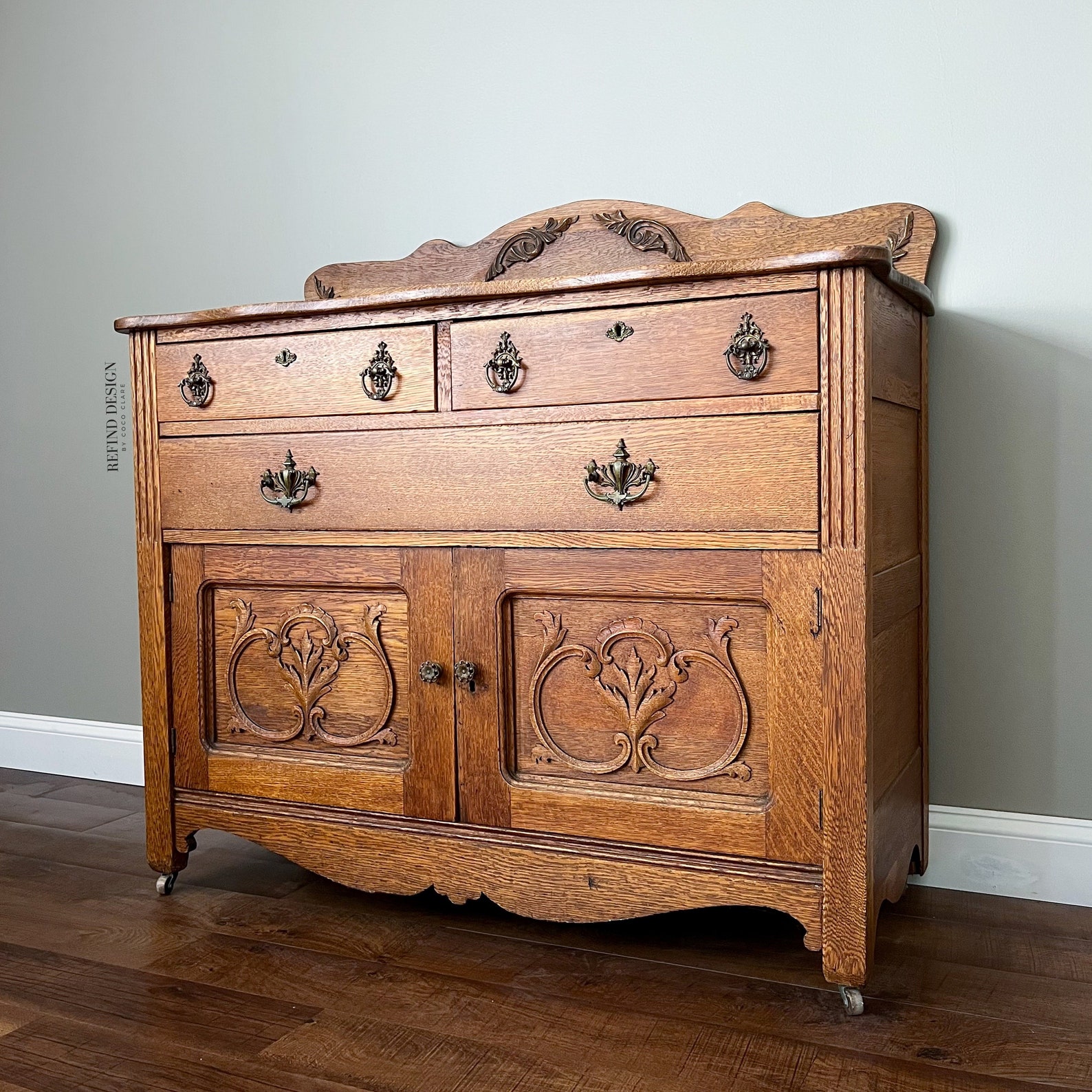 SOLD!! Antique Farmhouse Oak Buffet - Etsy