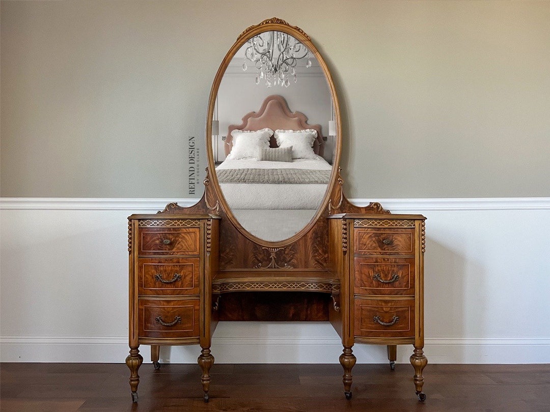 SOLD! 1930's Victorian Vanity, Antique Dressing Table With Mirror - Etsy