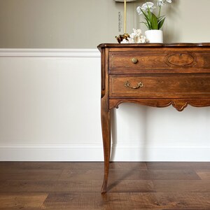 SOLD! Vintage French Provincial Entryway Console - Etsy