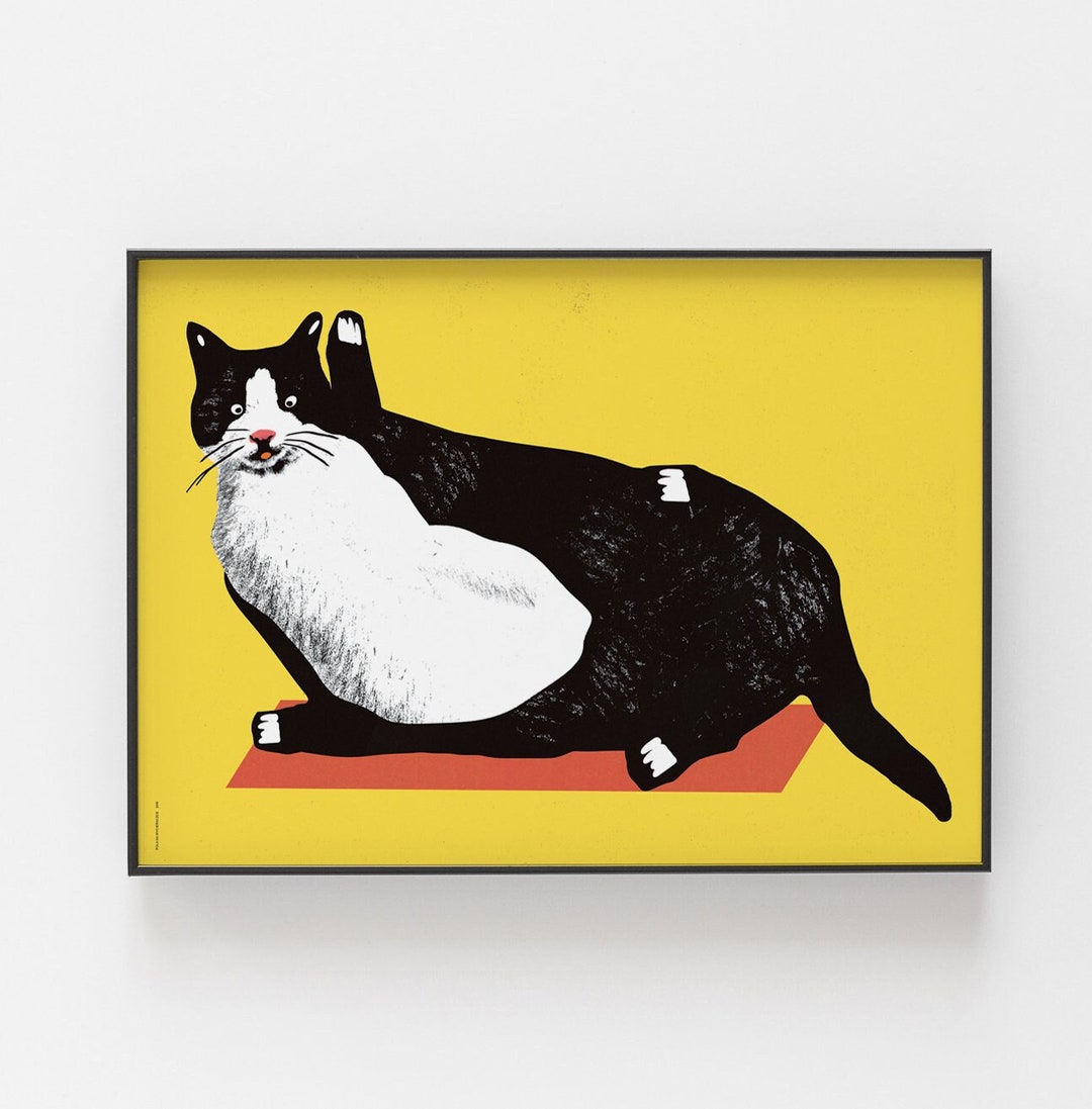 Fat Black and White Cat on the Doormat, Poster, Plakat, Into the Room ...