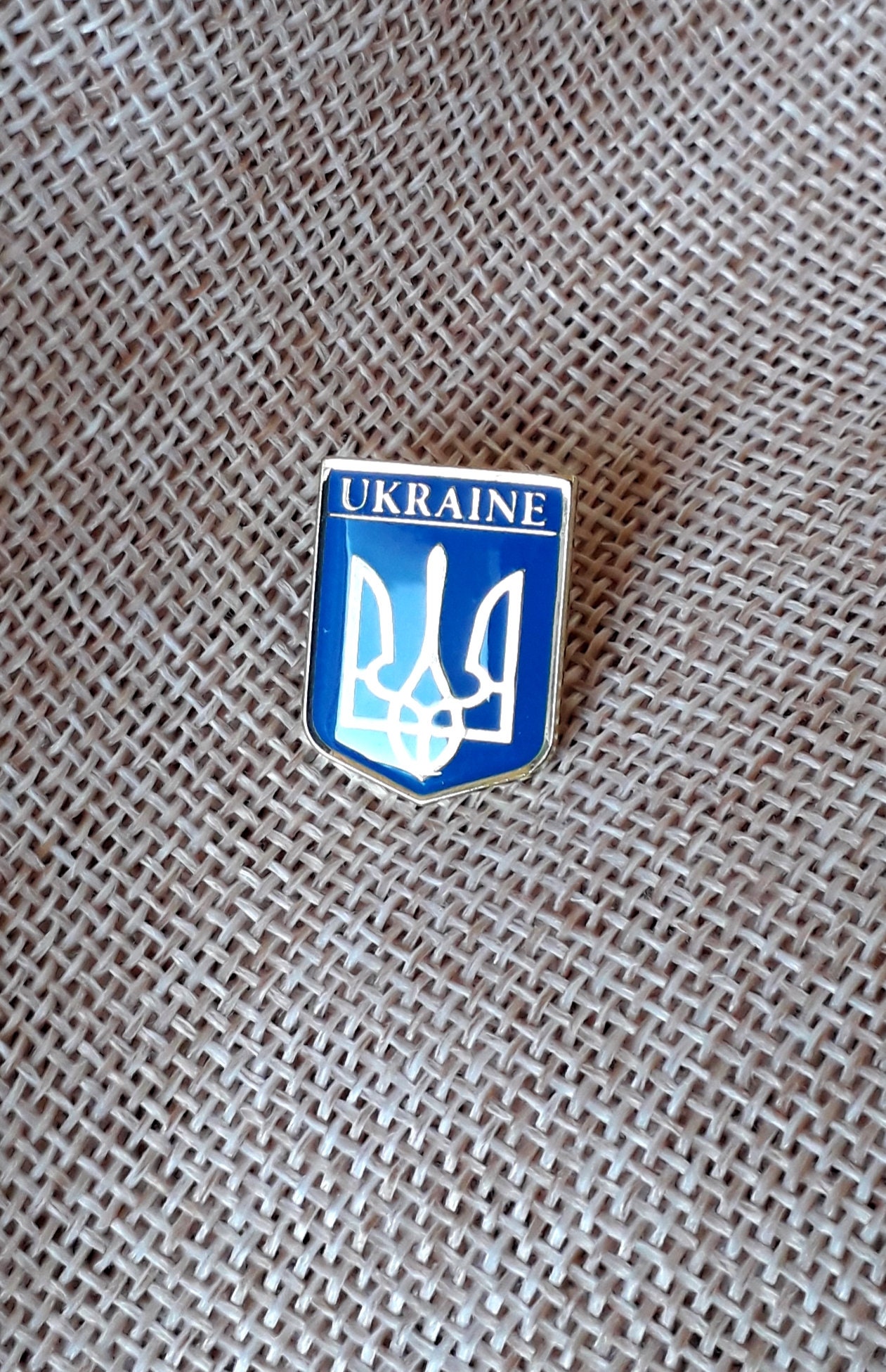 Ukrainian Lapel Pin Symbol Tryzub Trident Ukraine Birthday | Etsy