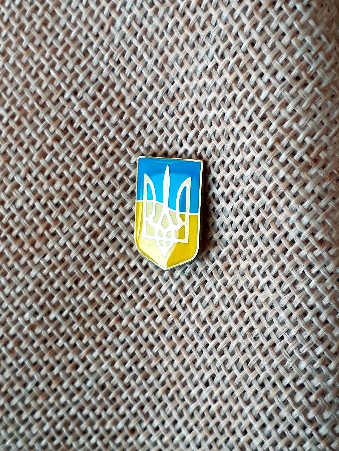 Ukrainian Lapel Pin Tryzub Trident Metal Golden Color - Etsy