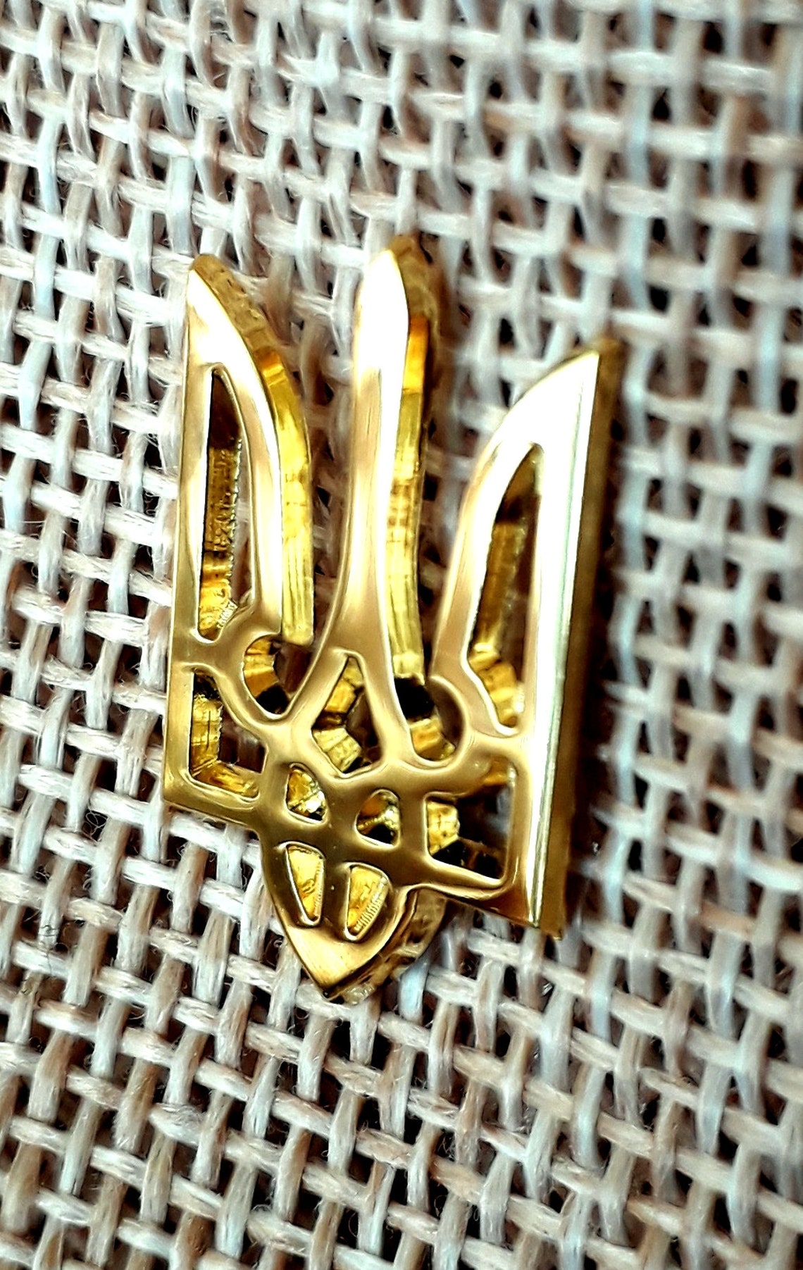 Ukrainian Lapel Pin Tryzub Trident Metal Gold Color gold | Etsy