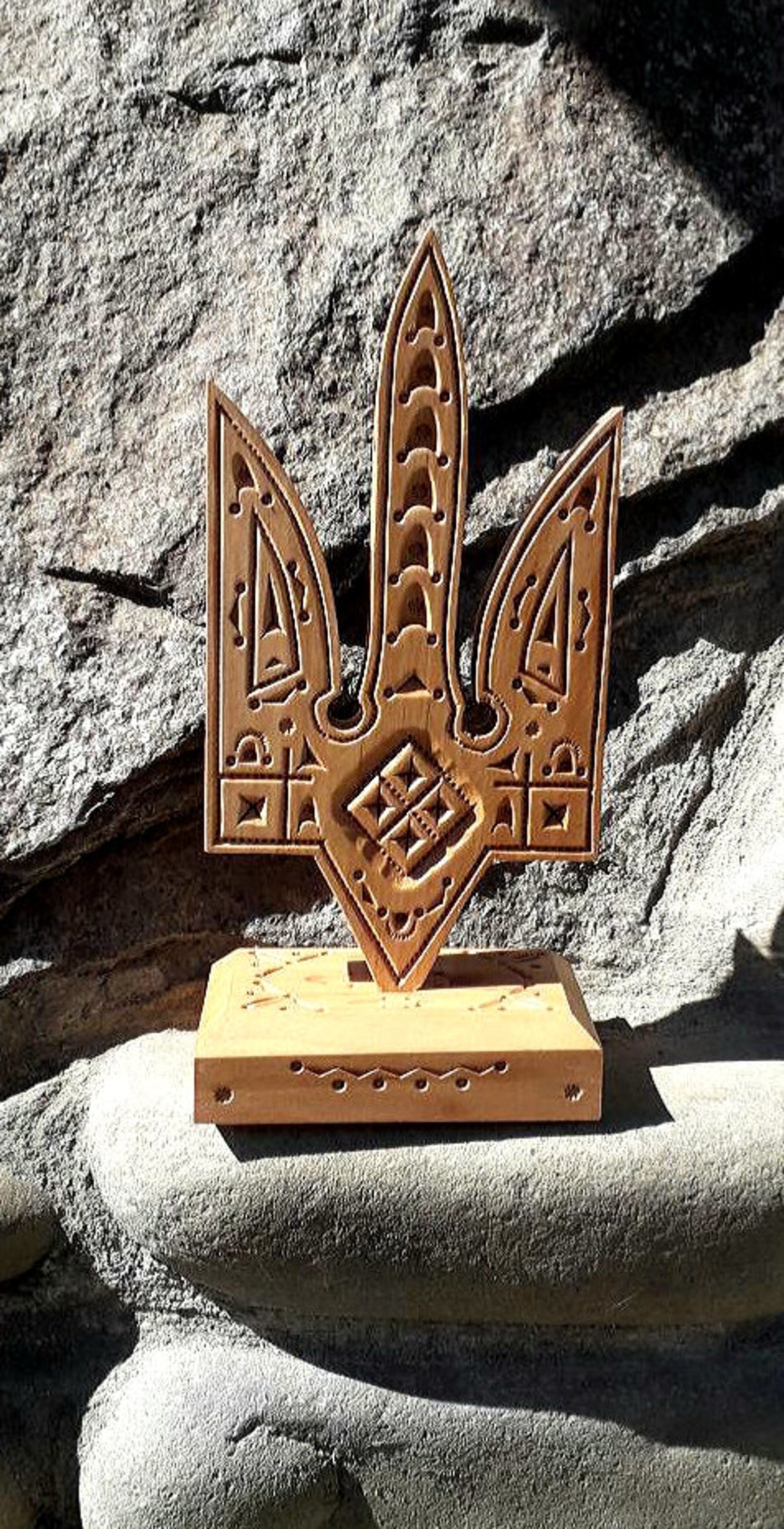 Wooden Ukrainian Trident Ukrainian Coat of Arms Trident Tryzub - Etsy