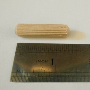 Round Wooden Sticks for Creativity of Finishing of a Decor Gardens ...