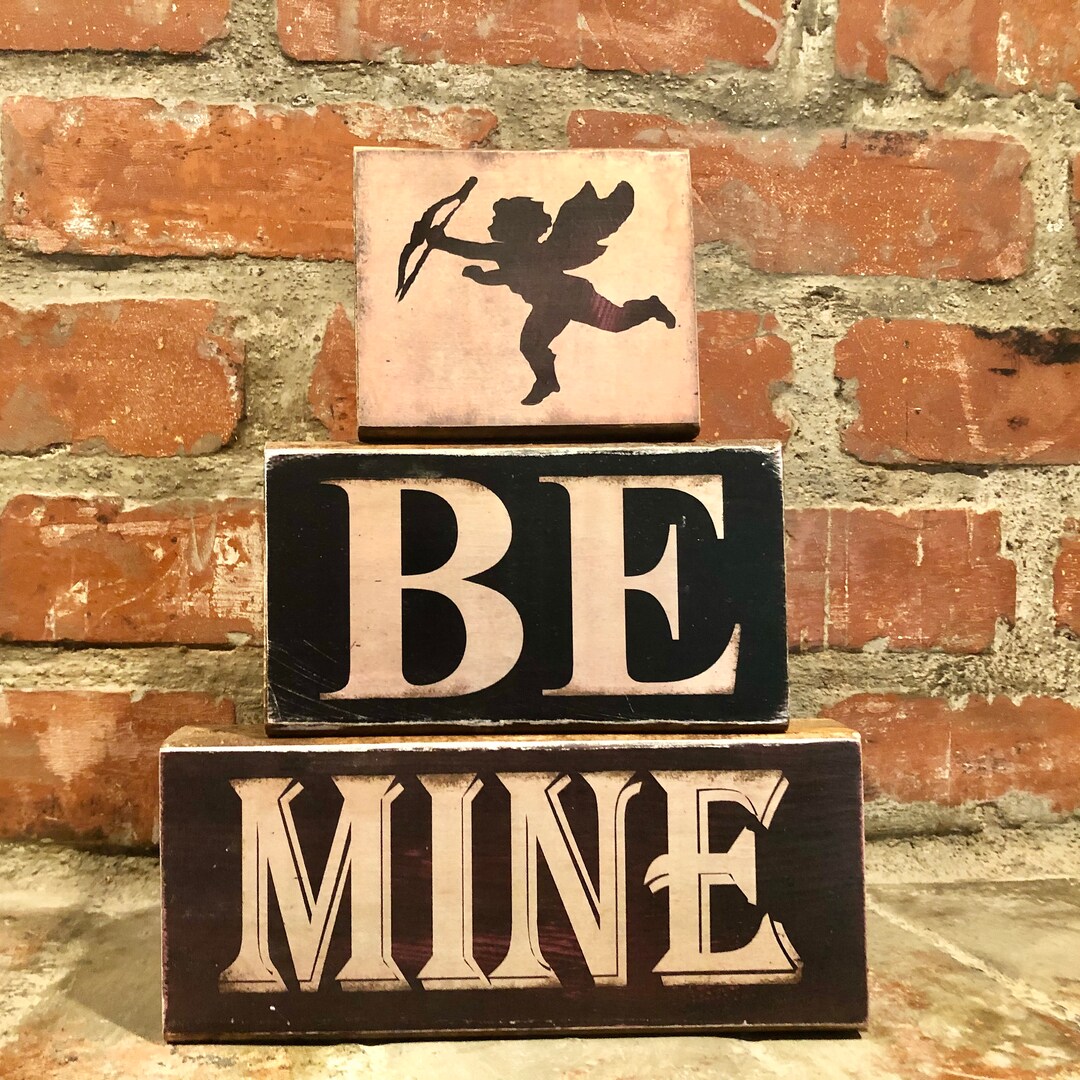 Farmhouse Valentine's Day Wood Block Set: Cupid & Be Mine - Etsy