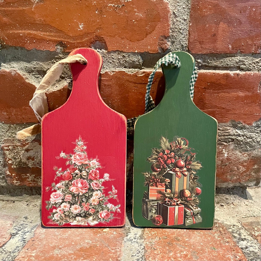 Small Farmhouse Christmas Cutting Board Christmas Tier Tray Breadboard ...