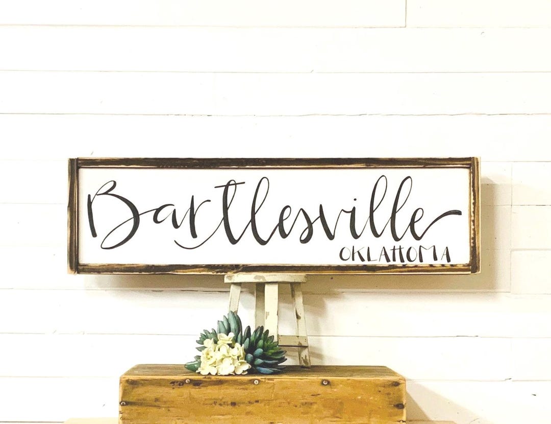 Custom Hometown City and State Sign, Personalize Wood Sign With Your ...