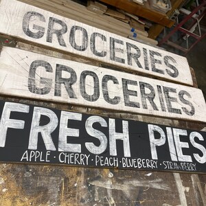 Fresh Bread Sign: Rustic Farmhouse Kitchen Decor, Vintage Looking Wall ...