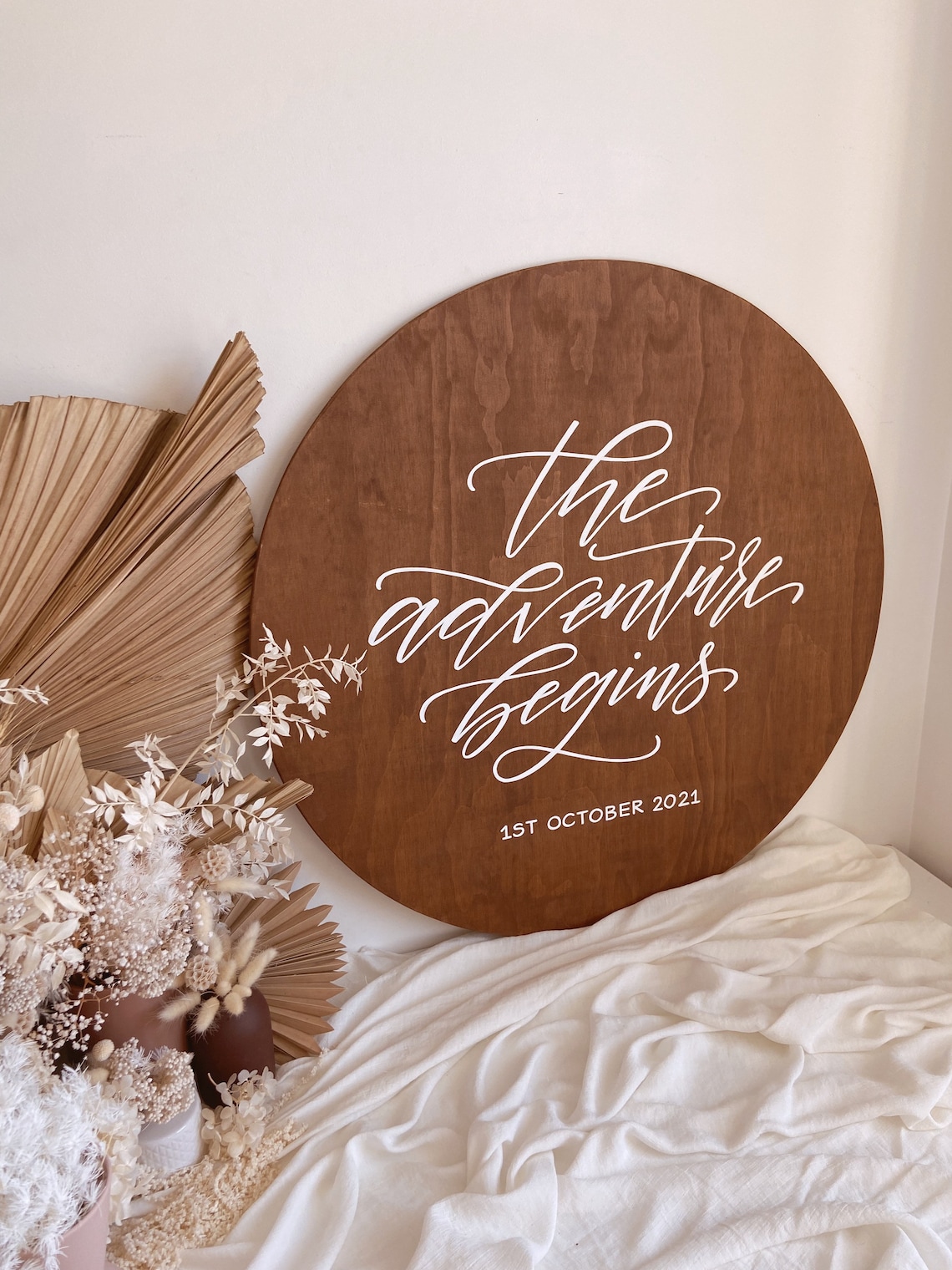 ROUND Love Quote Custom Circle Wooden Sign A Once in A - Etsy Australia