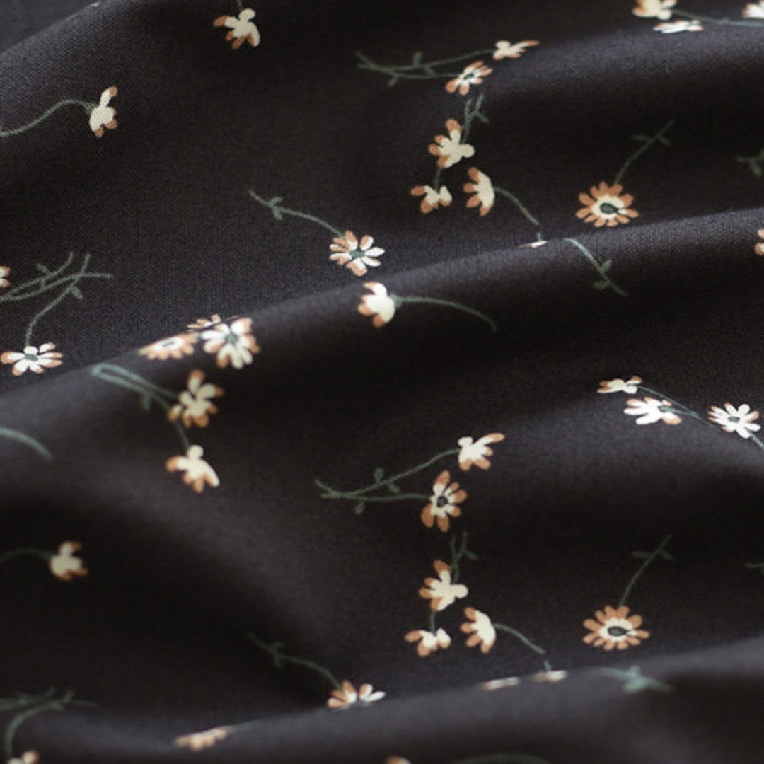 Floral, Plants Pattern, Daisy Flower Printed Cotton Fabric by the Yard ...