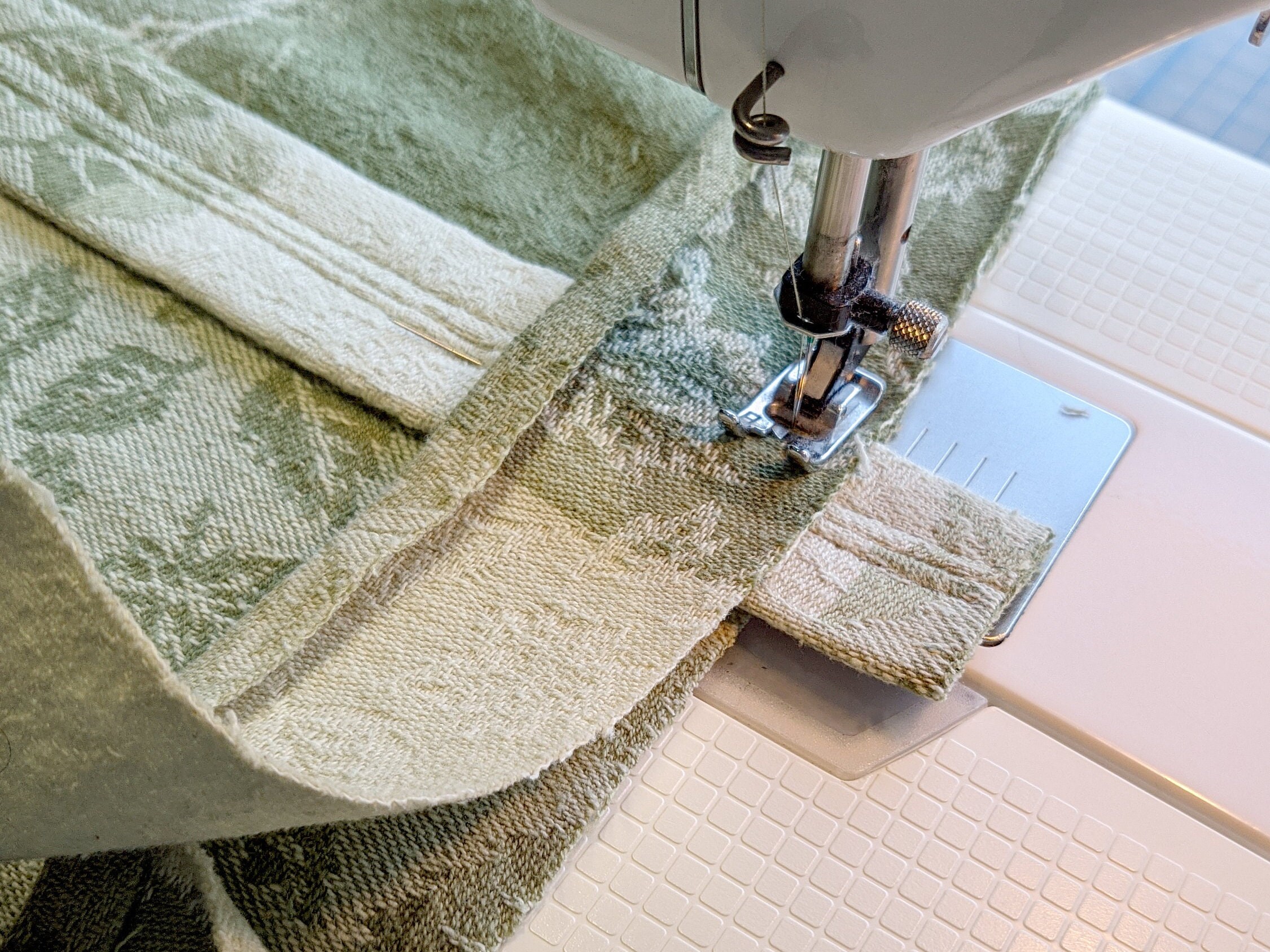 Upcycled Tote Bag Sewing Pattern! Perfect Sustainable Project for ...
