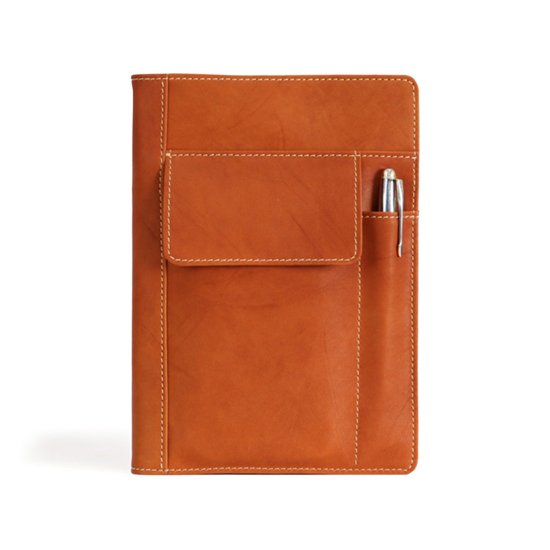 Refillable Leather A5 Notebook With Pen Pocket Traveler's Journal With ...