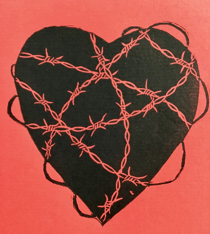 Alambre de púas, corazón de amor negro, linograbado, tarjeta roja para ...