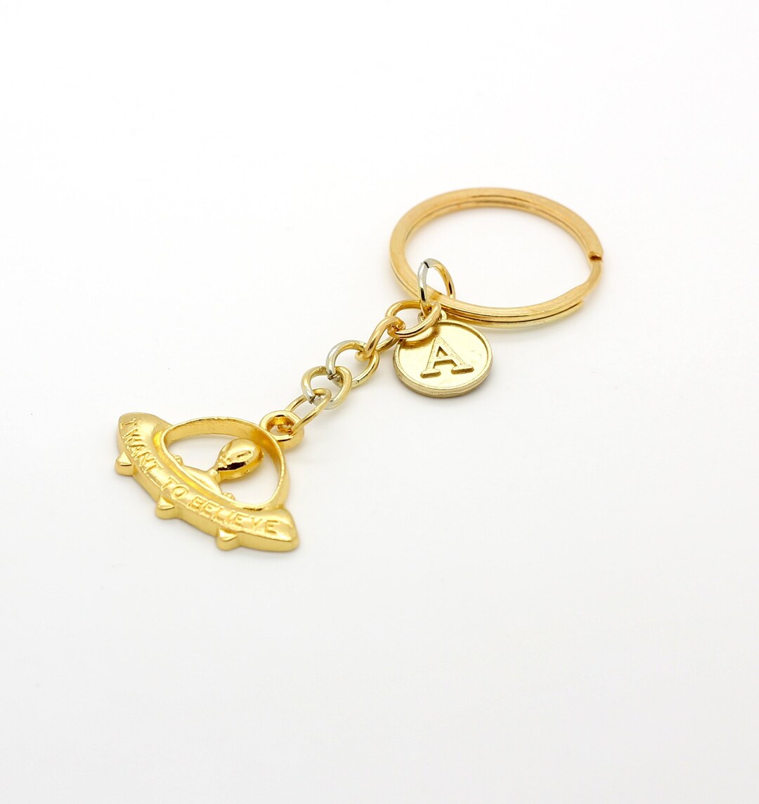 Alien UFO I Want to Believe Keyring Personalised With Initial Gold - Etsy