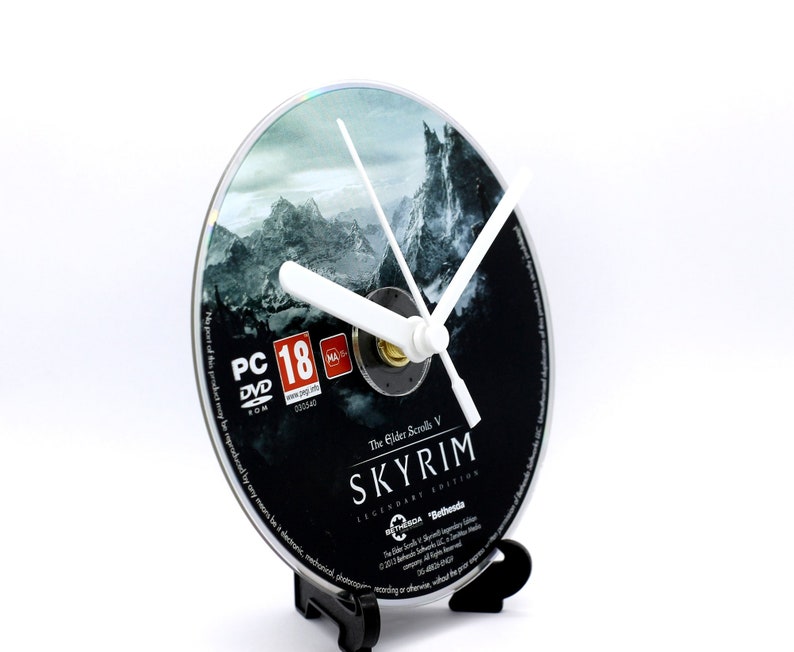 The Elder Scrolls Upcycled DVD Disc Clock Video Game Gift Idea - Etsy