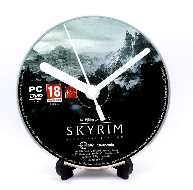 The Elder Scrolls Upcycled DVD Disc Clock Video Game Gift Idea - Etsy