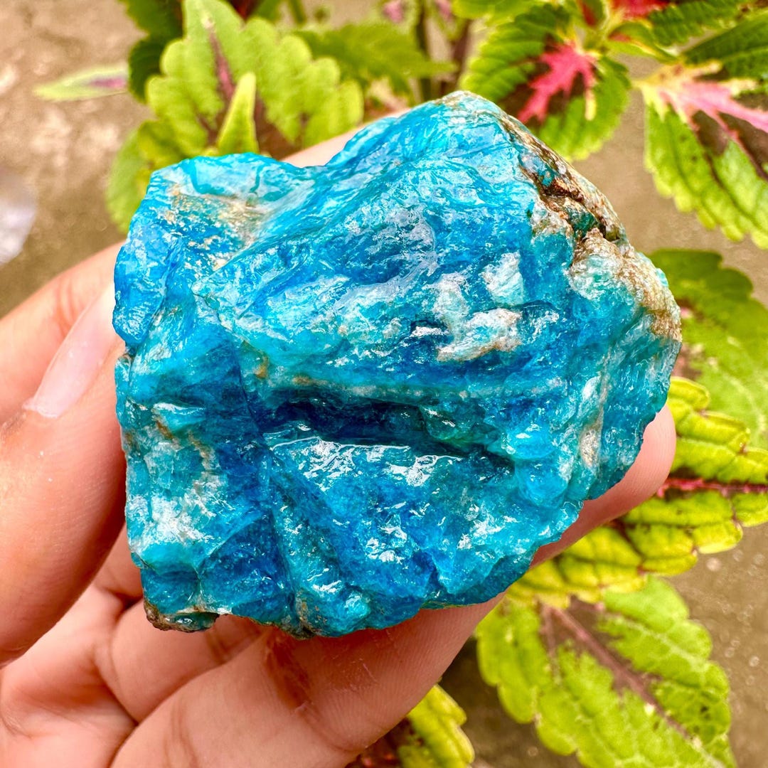 Raw Blue Apatite Crystal, Healing Gemstone, Mineral Specimen (457 CTS ...
