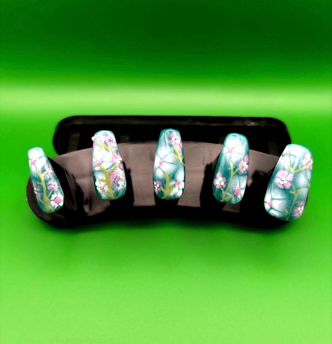 Secret Garden Press on Nails - Etsy