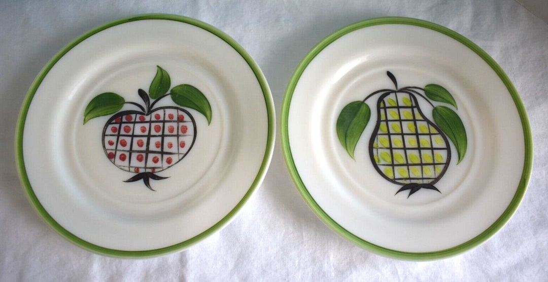 Vintage Hazel Atlas Milk Glass Fruit Plates Set of 2 - Etsy