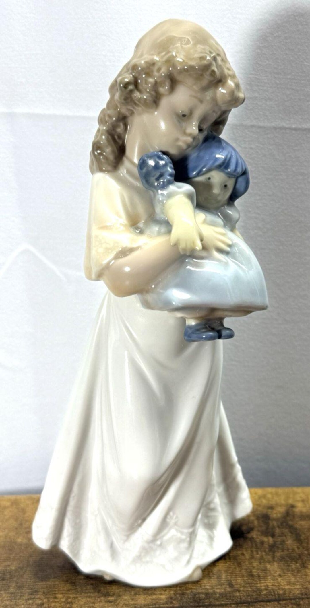 Vintage Nao Lladro Porcelain Figurine Girl With Doll Hand Painted - Etsy