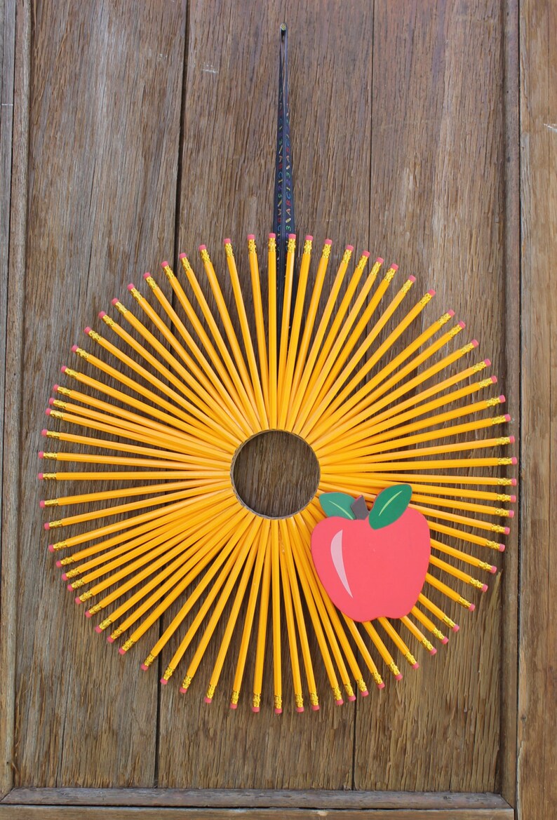 Classroom Wreath Back to School Wreath Classroom Decor - Etsy