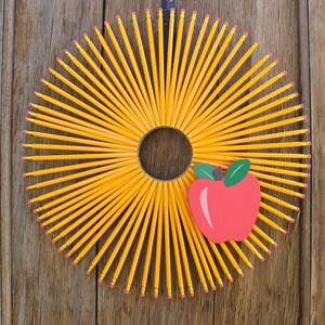 Classroom Wreath Back to School Wreath Classroom Decor - Etsy