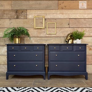 In the Navy - Chalk Mineral Paint Dixie Belle Paint Company - USA Made ...