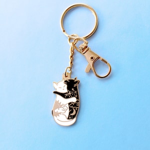 Day & Night Hugging Cat Keychain Yin Yang Cat Moon Keychain Cute ...